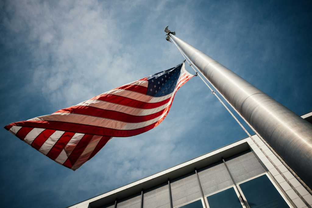 US fiscal deficit continues to rise and hits third highest on record ...